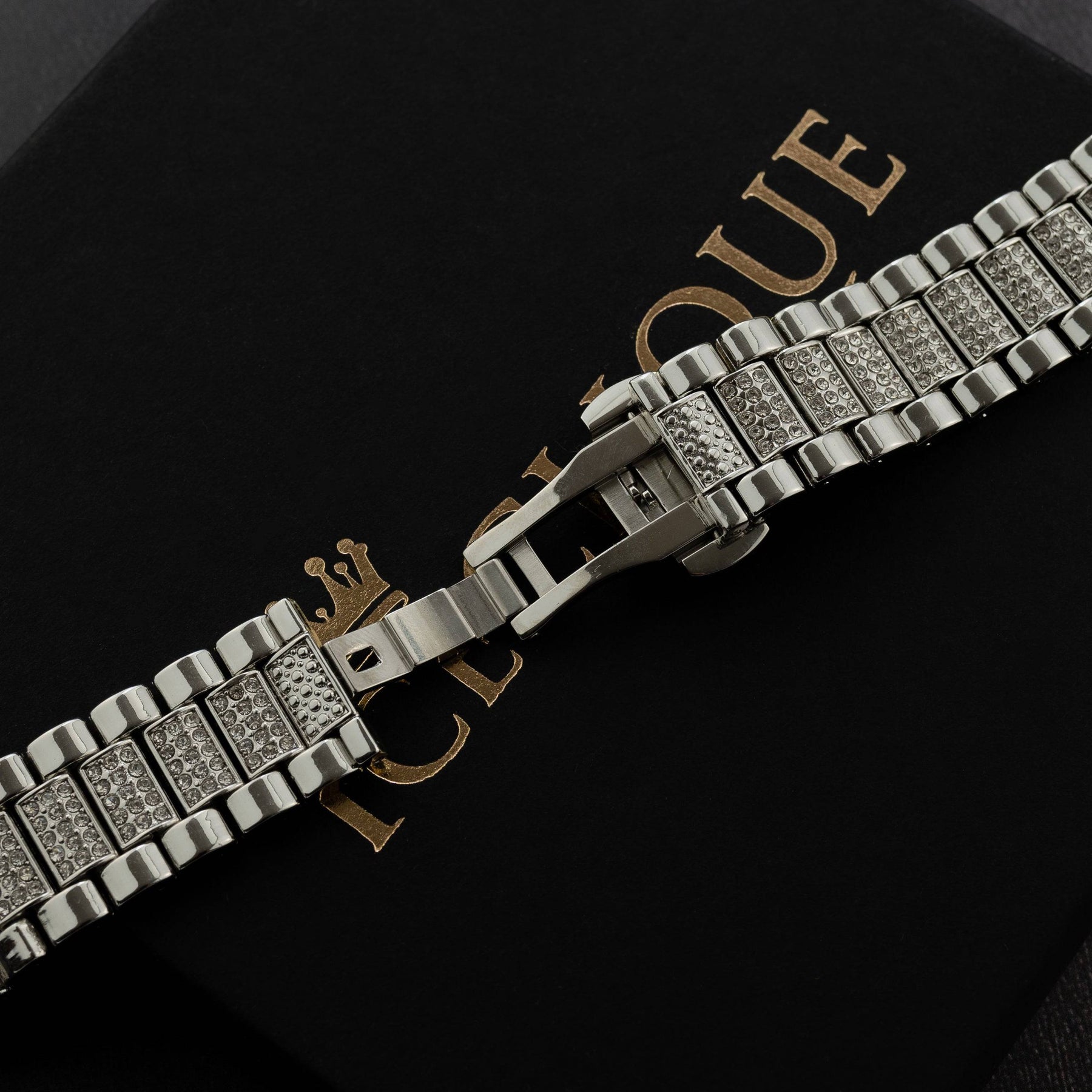 Iced Out Apple Watch Band – ICECLIQUE JEWELRY